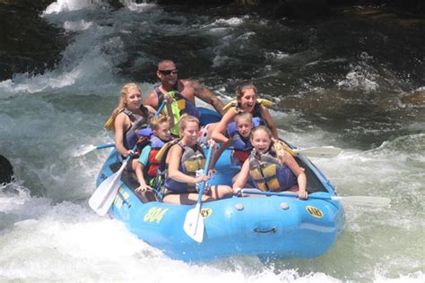 Nantahala River Rafting Nc Nantahala Gorge White Water
