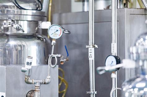 苏州蒸馏水，工业蒸馏水，苏州去离子水，工业去离子水，苏州超纯水，工业超纯水，苏州威立特环保科技有限公司