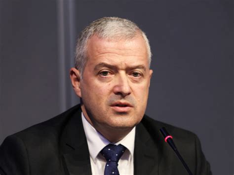 Президентът смени външния министър