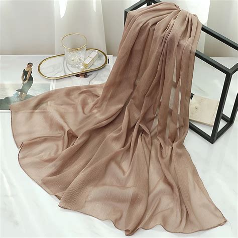 여성용 클래식 솔리드 컬러 헤비 버블 쉬폰 스카프 머리띠 숄 주름 장식 이슬람 히잡 랩 풀라드 스카프 부판다 신제품 Aliexpress