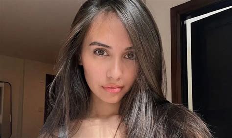 Ai Girlfriend For 1minute Snapchat Influencers Chatgpt Powered Virtual Doppelganger