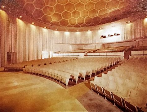 Los Angeles Theatres Cinerama Dome Interior Views