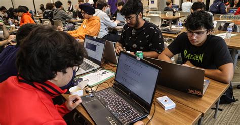 Gdsc Hosts Annual Hackathon Promotes Coding For Performance News