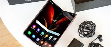 15 HP Samsung Layar Lipat 2021 Spek Harga JalanTikus