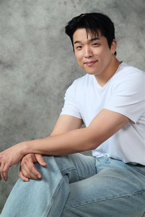 흑백요리사 안성재 셰프 신혜선·김현주 소속사와 전속계약