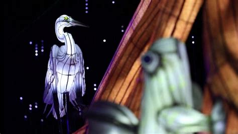 Екзотика в Париж Посветиха светлинна изложба на животни от джунглата ВИДЕО Nova