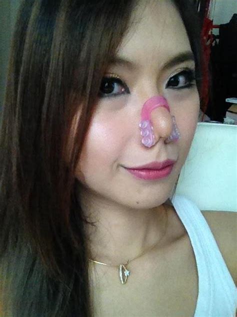 Деликатный корректор для выравнивания носа — цена 399 грн в каталоге Пинцеты для бровей Купить