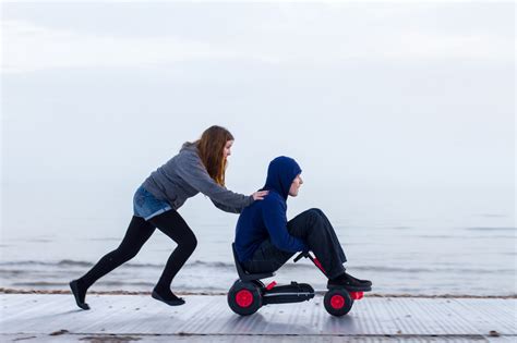 Opposite Sex Siblings Build Confidence In Romance Wsj