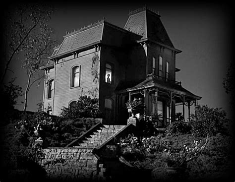 Bates Mansion And Motel From The Movie Psycho Mydae