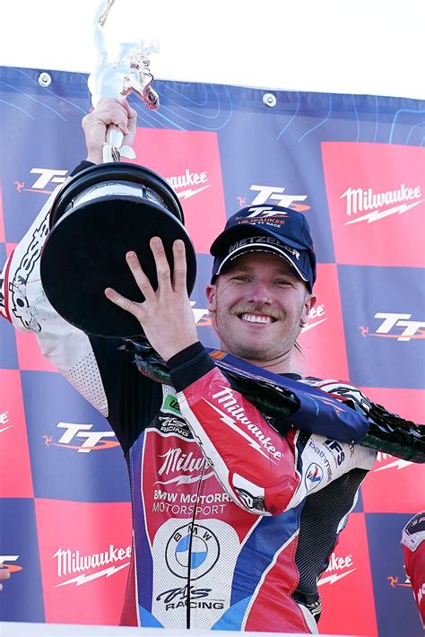 Davey Todd Wins The Iom Tt Senior Race Eazi Grip And Eazi Guard