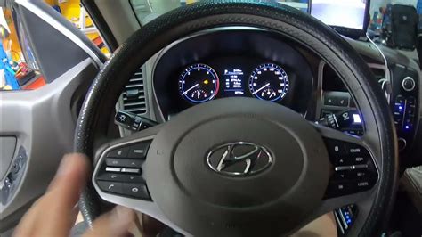 포터2 차량의 순정 정속주행장치 크루즈 오디오 제어가 가능한 순정 핸들 오디오 스위치를 설치한 영상입니다 이외의 블루트스오디오 하이패스룸미러 후깜카메라등의 다양한