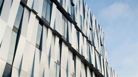 Cladding In Dubai Enhancing Structural Strength And Aesthetics Raysun