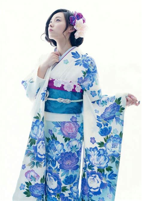 Pin By Beautiful Daily On K I M O N O Cute Kimonos Cute Japanese