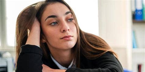 A 2 Step Psychological Trick To Stop Procrastinating Yourtango