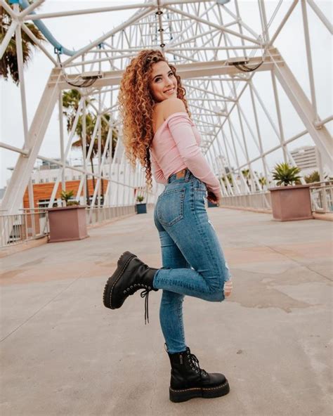 Sofie Dossi Shows Off Her Ass Tits Photos Videos Thefappening