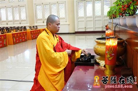 普陀山学院讲师如义法师应邀于宝陀讲寺作专题讲座 菩萨在线