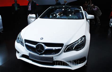Naias 2013 Mercedes Benz Debuts New Hybrid Version Of 2014 E Class Sedan