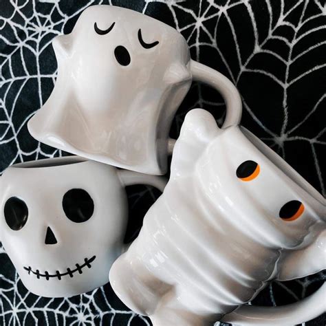 Three Halloween Stoneware Ghost Mummy And Skeleton Figural Mug Spritz Halloween
