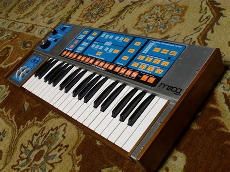 Matrixsynth Moog Source Synthesizer
