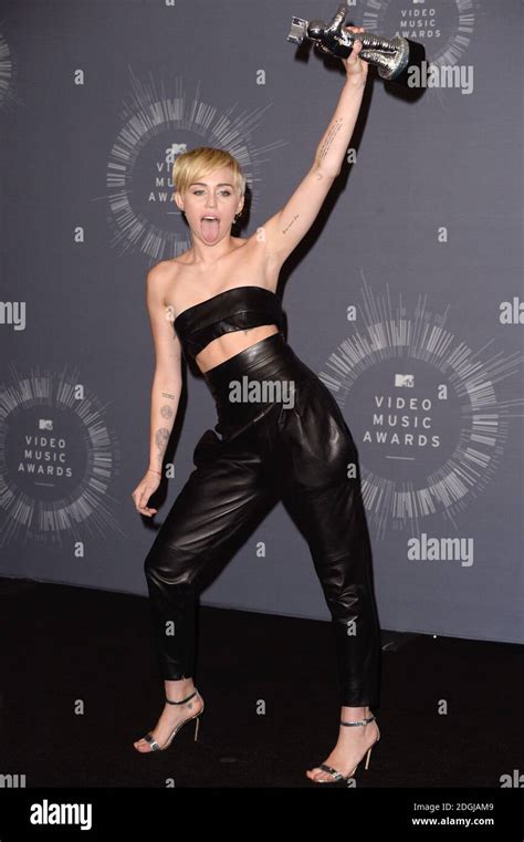 Miley Cyrus Backstage In The Mtv Video Music Awards 2014 Press Room