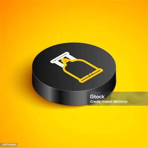 노란색 배경에 격리 된 등색 라인 캠핑 가스 스토브 아이콘 휴대용 가스 버너 하이킹 캠핑 장비 검은 색 원 버튼 벡터 3차원