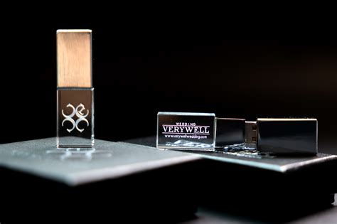 Usb Flash Drive จัดเป็นสื่อประเภทใดต่อไปนี้ โรงงานผลิตแฟลชไดร์ฟ พรีเมี่ยม