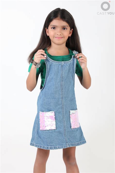 Divyanshi Jha Castyou