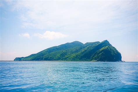 【登上太平洋上的仙島】宜蘭龜山島登島賞鯨之旅