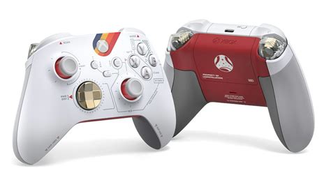 Xboxs Starfield Controller And Headset Put You Right Into The Cockpit