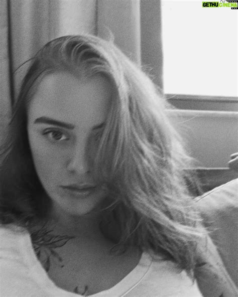 Jordan Hinson Wiki Biography Age Photos Spouse And More