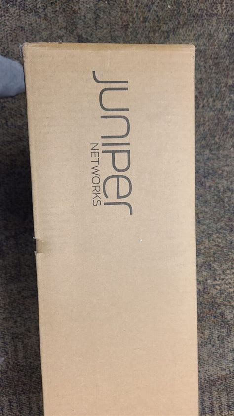Brand New In Box Juniper QFX5100 24Q AFO QFX5100 Switch 24 40G QSFP Waakif