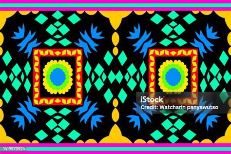 기하학적 모양의 장식은 고전적인 줄무늬 민족 패션 아트 디자인 인 패턴을 형성합니다 0명에 대한 스톡 벡터 아트 및 기타 이미지 0명 냅킨 담요 Istock