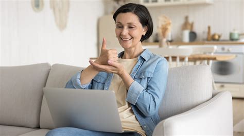 Hoe Zit Het Hoe Ontstaan Nieuwe Woorden In Gebarentaal Max Vandaag