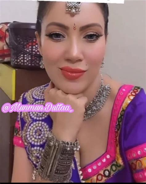 Pin By Dee On Babitha Aka Munmun Dutta Beautiful Women Naturally Beautiful Women Women