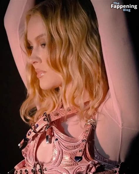 Zara Larsson Sexy Photos Naked Onlyfans