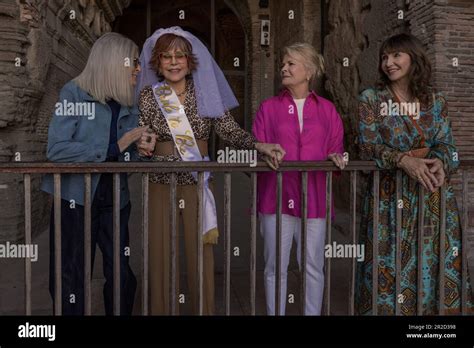 Mary Steenburgen Jane Fonda Diane Keaton And Candice Bergen In Book