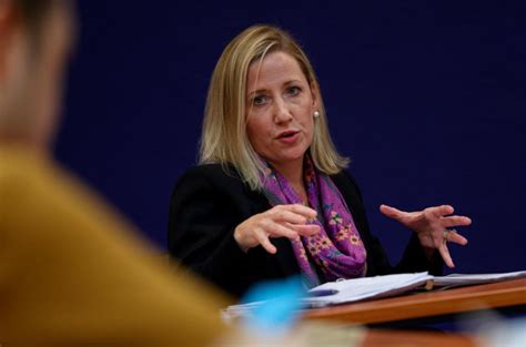 မြန်မာနိုင်ငံမှာ ရွေးကောက်ပွဲကျင်းပရမယ့်အချိန်မျိုး မဟုတ်သေးကြောင်း