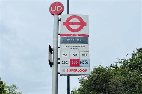 All Aboard First Superloop Bus Route Will Launch On Saturday Sadiq Khan Announces