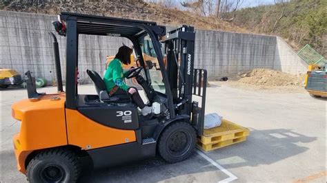 지게차운전기능사 실기 지게차운전기능사 실기영상 지게차운전기능사 실기코스 지게차 Youtube