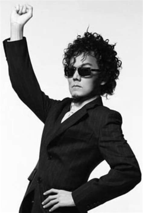 เปิดโพสต์สุดท้าย เพชร โอสถานุเคราะห์ เจ้าของเพลงดัง ก่อนเสียชีวิตในวัย 63 ปี