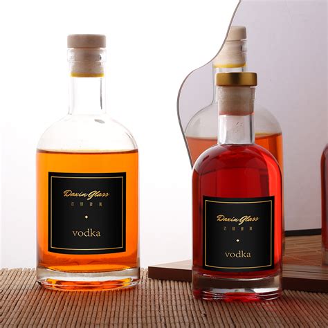 T자형 캡이 있는 1리터 유리병 750ml 빈 보드카 병저렴한 가격 T자형 캡이 있는 1리터 유리병 750ml 빈 보드카 병 구매