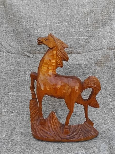 Статуетка кінь дерево — ціна 600 грн у каталозі Статуетки Купити товари для дому та побуту за