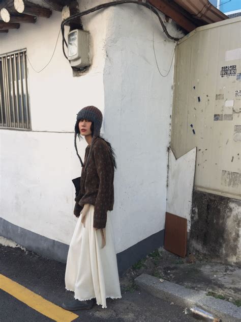 모래하우스 리플 니팅 스커트