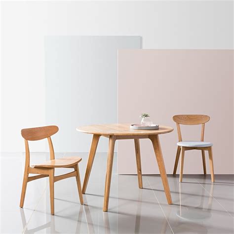 Magnus Solid Wood Dining Table Round Solid Oak Round Dining Table