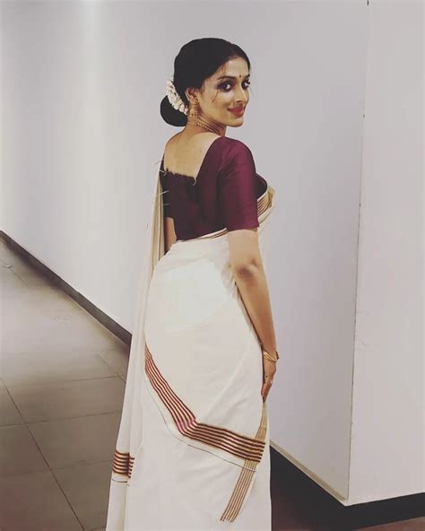 Mahalakshmi R Mallubabes