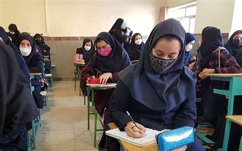 هشدار پلیس فتا به «معلم بلاگرها امکان شکایت خانواده دانش‌آموزان از معلم‌ها