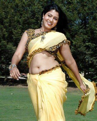 Aunty Curvy Hip Porn Pictures Xxx Photos Sex Images Pictoa