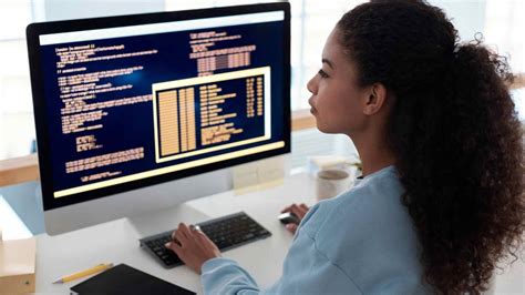 Maximize Training Impact With Computer Based Training Software Global Hr World