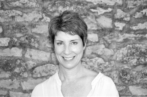 Delia Ray Author Of Here Lies Linc