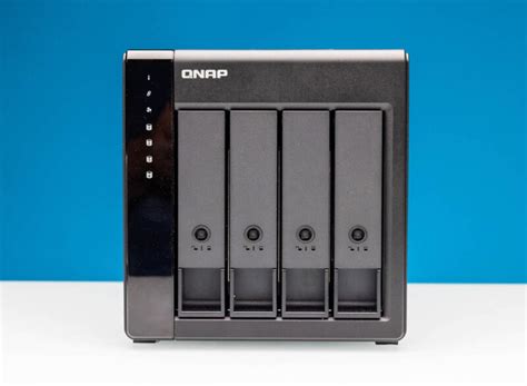 QNAP TL-D400S Review 4-Bay SATA JBOD DAS Enclosure